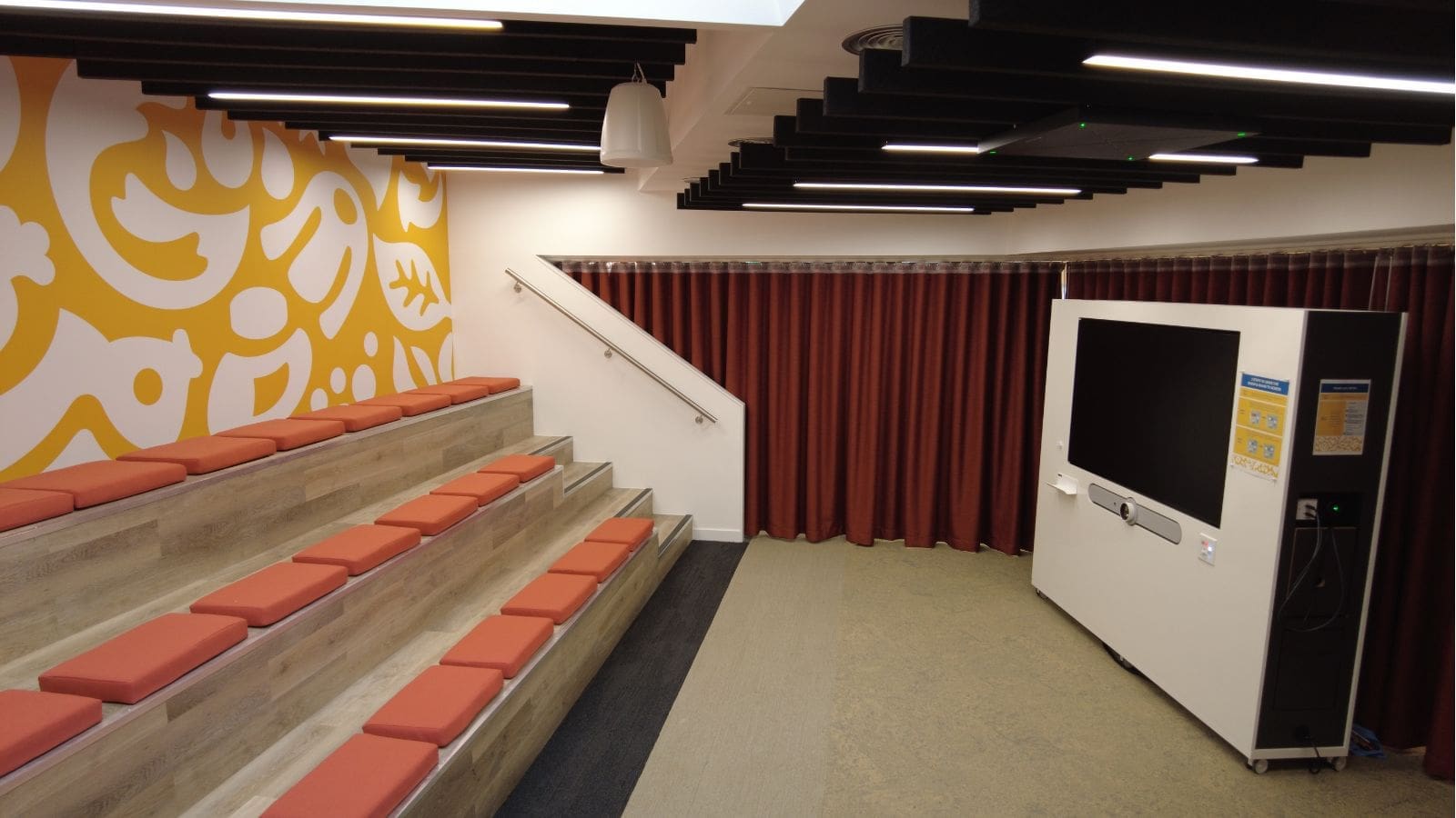 Tips for Creating Collaboration Zones in your office - Ben Johnson ...