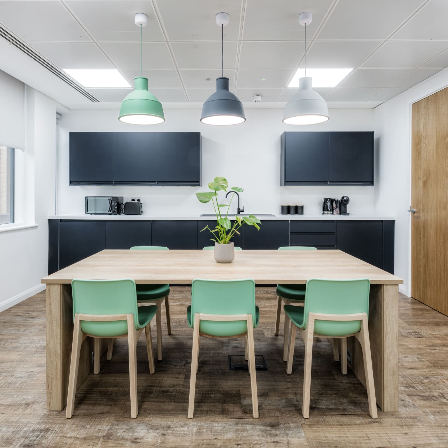 Office Kitchen Designs That Work For Everyone - Ben Johnson