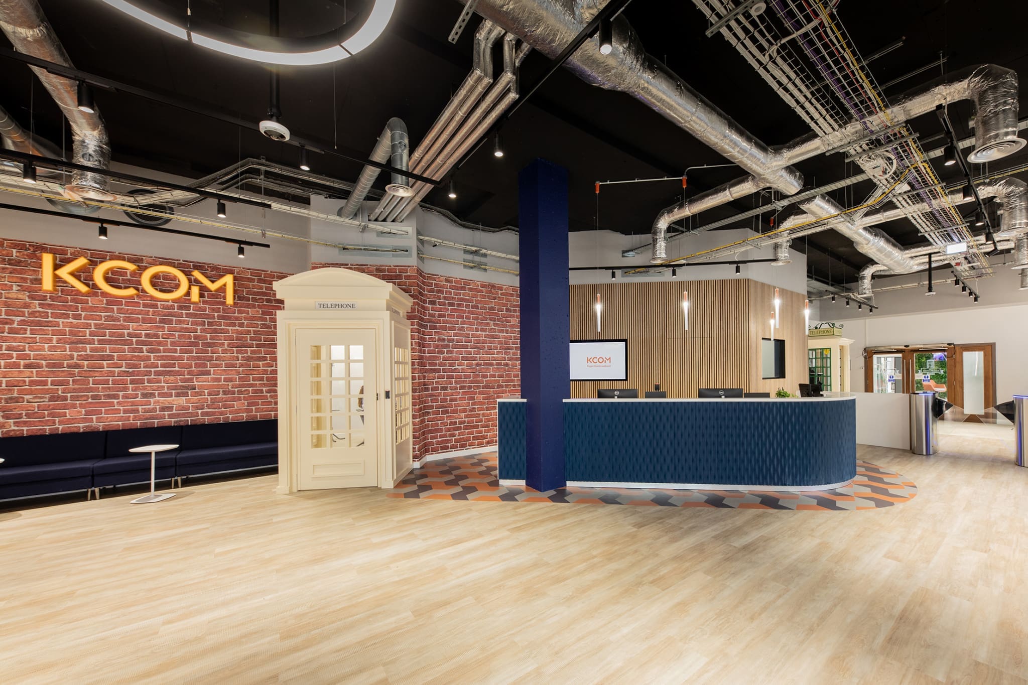 Reception Area Design & Refurbishment | Ben Johnson Office Interiors